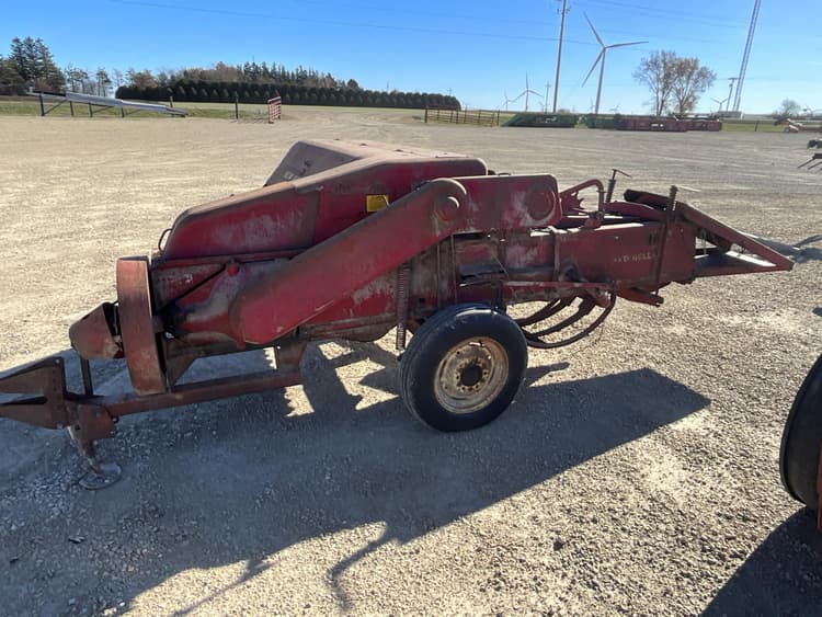 New Holland 67 Hay and Forage Balers - Square for Sale | Tractor Zoom