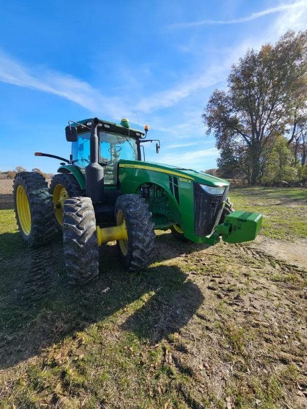 SOLD - John Deere 8285R Tractors 175 to 299 HP | Tractor Zoom