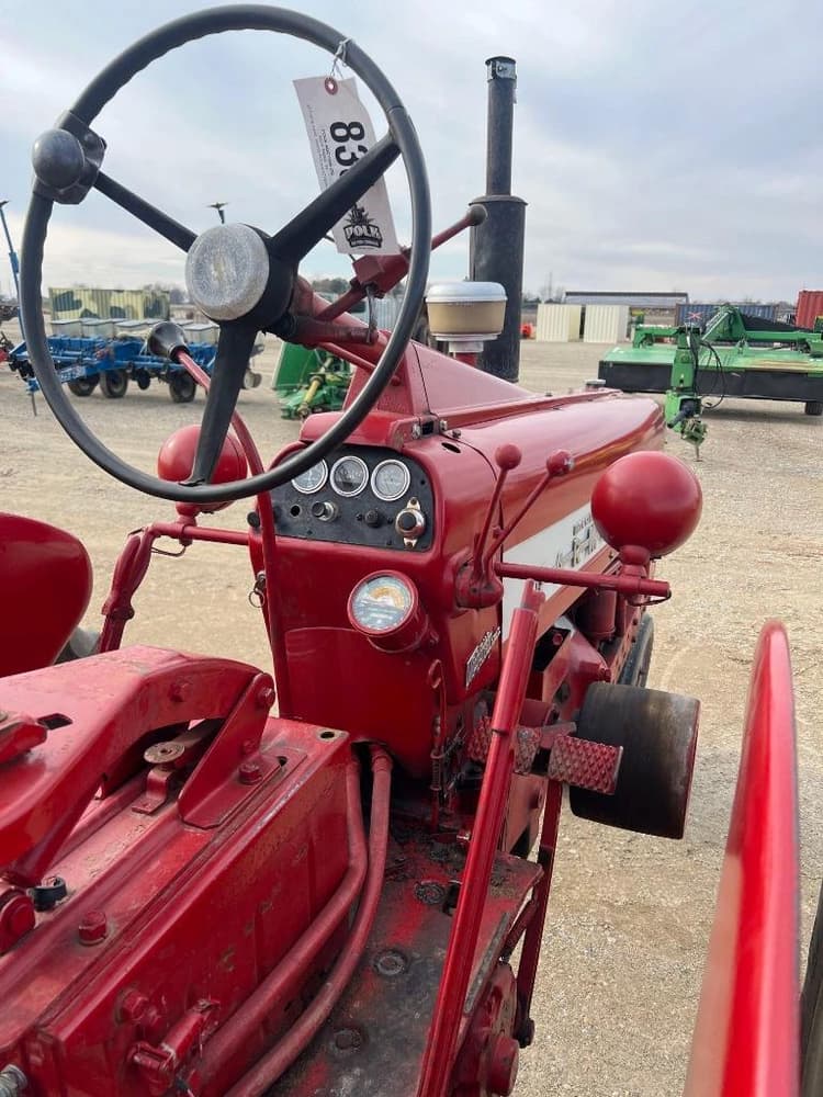 1957 Farmall 350 Tractors 40 to 99 HP for Sale | Tractor Zoom