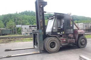 SOLD - Taylor THD300S Lot No. 600 Construction with 2,384 Hrs | Tractor ...