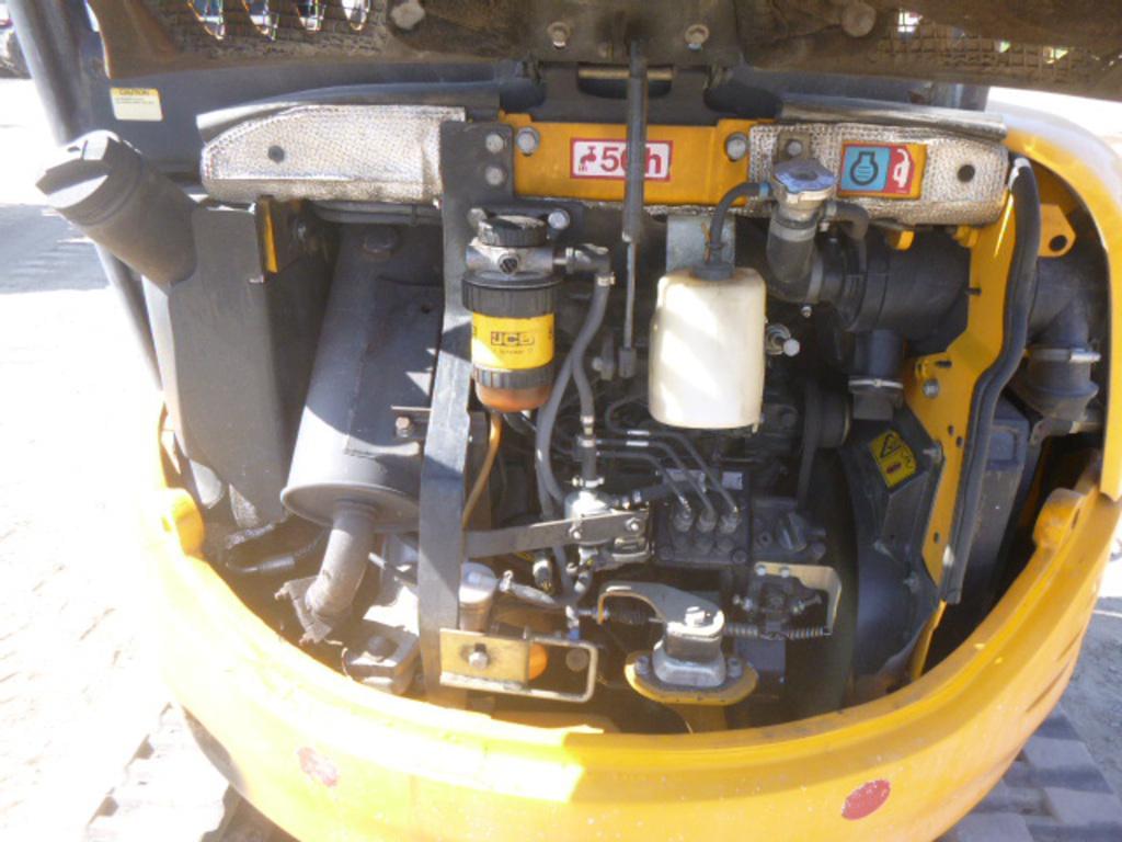 Tractor Zoom - JCB 8030 ZTS