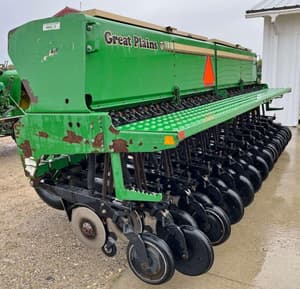 SOLD - Great Plains Solid Stand 1500 Lot No. 856377 Planting with 15 ft ...