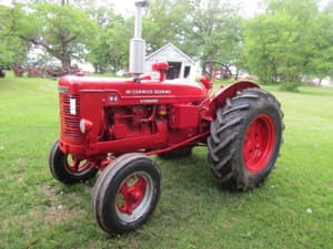 SOLD - 1949 McCormick-Deering W-4 Lot No. 1872 Tractors with 23 HP ...
