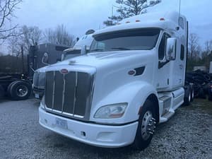SOLD - 2013 Peterbilt 587 Lot No. 40-JB Other Equipment with 695,873 mi ...