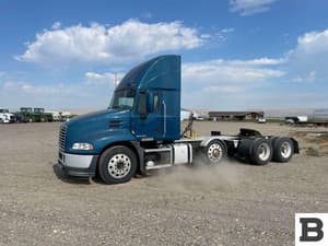 SOLD - 2011 Mack CXU613 Lot No. 11458 Other Equipment with 924,516 mi ...