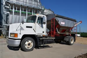 SOLD - 1998 Mack CH600 Lot No. 574-4292 Other Equipment with 163,032 mi | Tractor Zoom