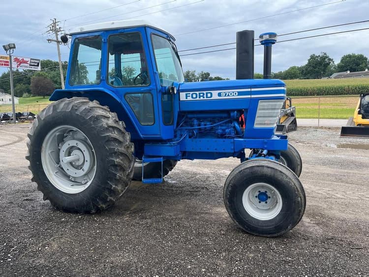 Ford 9700 Tractors 100 to 174 HP for Sale | Tractor Zoom