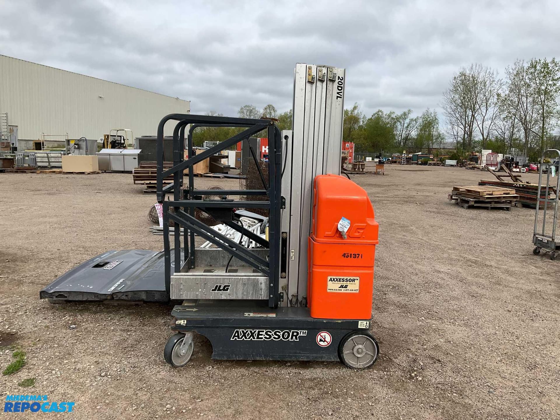 JLG 20DVL Construction Aerial Lifts for Sale | Tractor Zoom