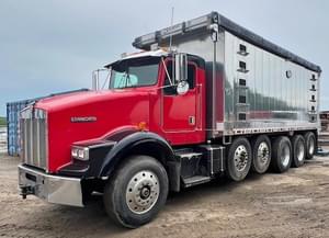 SOLD - 1997 Kenworth T800 Lot No. 1431172 Other Equipment with 405,500 ...