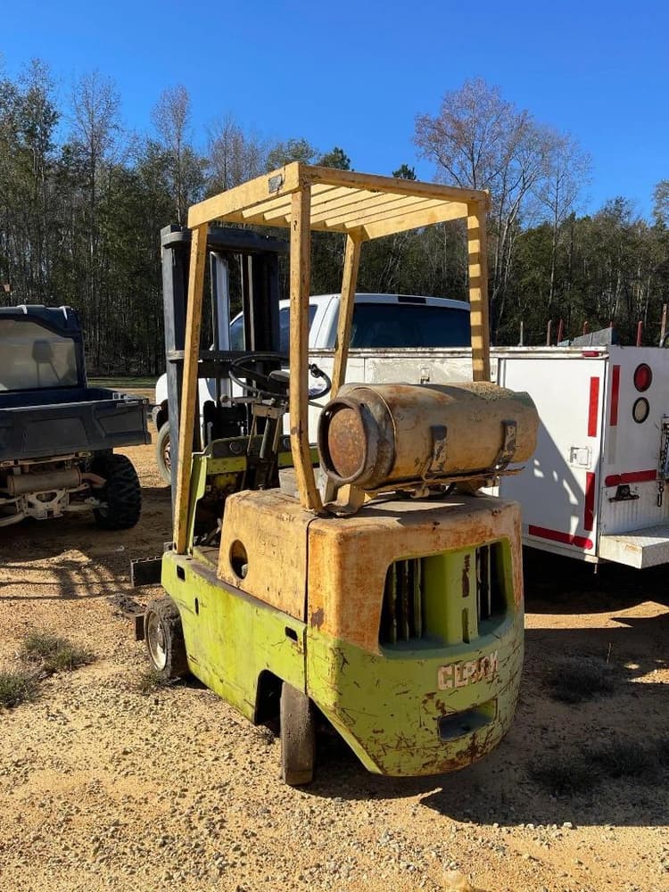 Clark C500-30 Construction Forklifts for Sale | Tractor Zoom