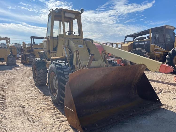 Caterpillar 920 Construction Wheel Loaders for Sale | Tractor Zoom