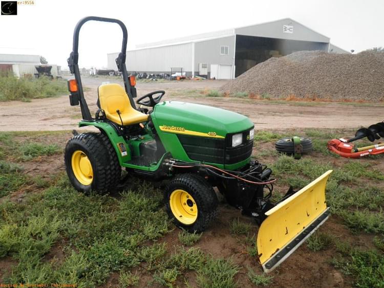 SOLD - 2004 John Deere 4110 Tractors Less than 40 HP | Tractor Zoom