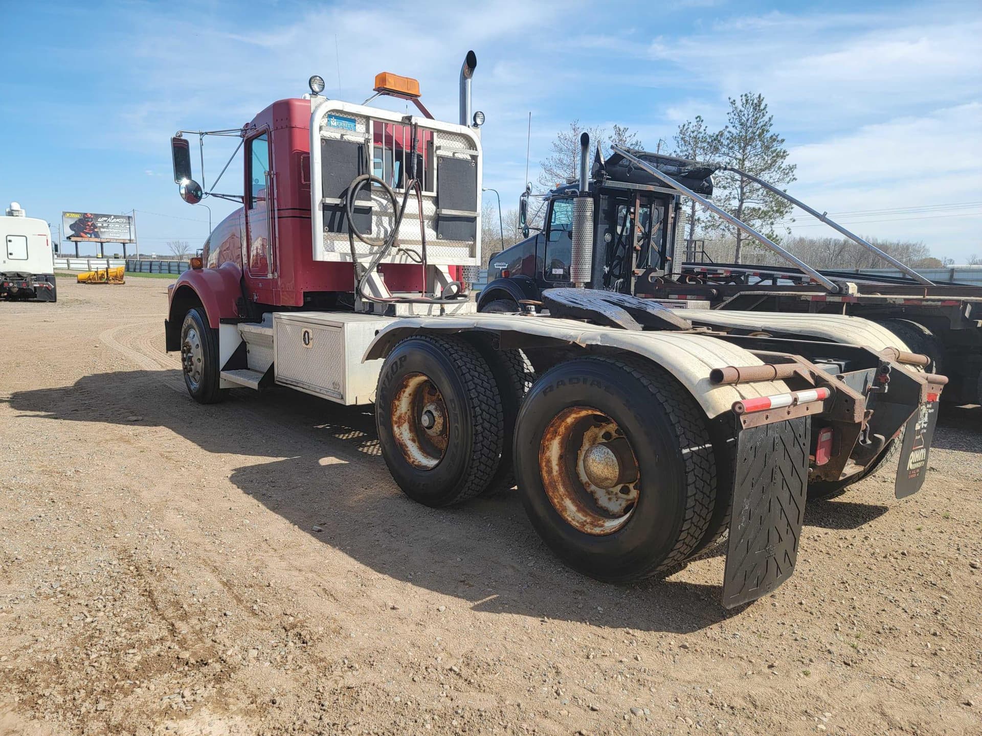 1996 Kenworth T800B Other Equipment Trucks for Sale | Tractor Zoom