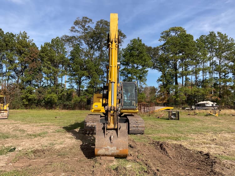 2015 Komatsu PC210LC-10 Construction Excavators for Sale | Tractor Zoom