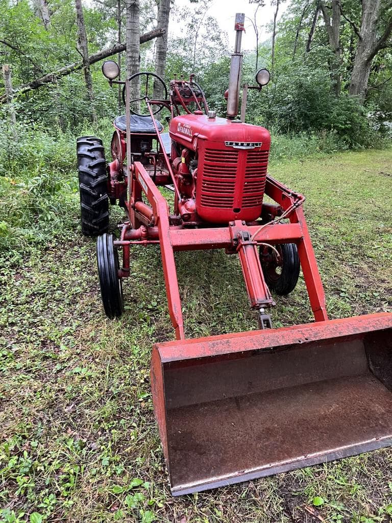 Tractor Zoom - 1941 Farmall A
