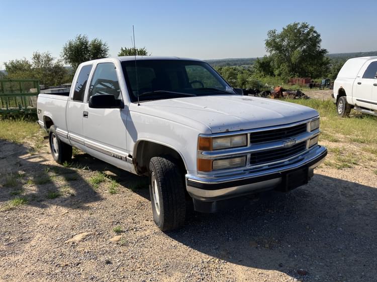 1997 Chevrolet 2500 Other Equipment Vehicles for Sale | Tractor Zoom