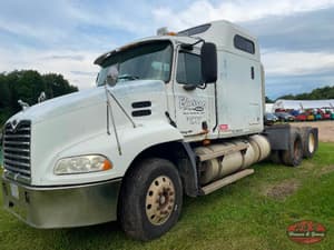 SOLD - 2001 Mack CX613 Lot No. 17A Other Equipment with --- mi ...
