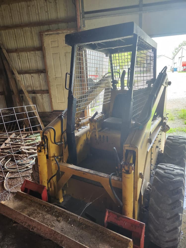 Case 1737 Construction Skid Steers for Sale | Tractor Zoom