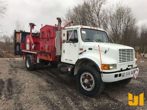 SOLD - 1995 International 4900 Lot No. 296176 Other Equipment with ...