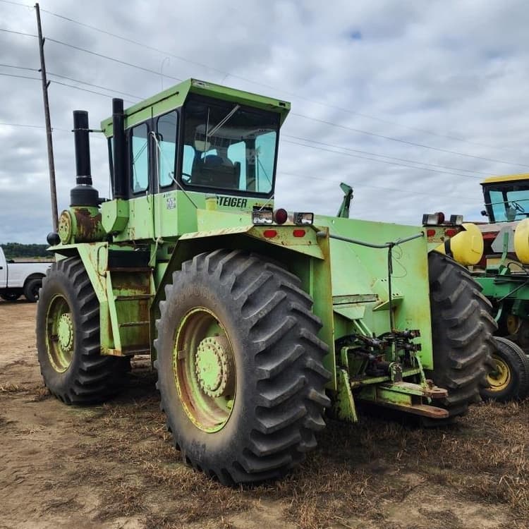Steiger Cougar III ST-251 Tractors 175 to 299 HP for Sale | Tractor Zoom