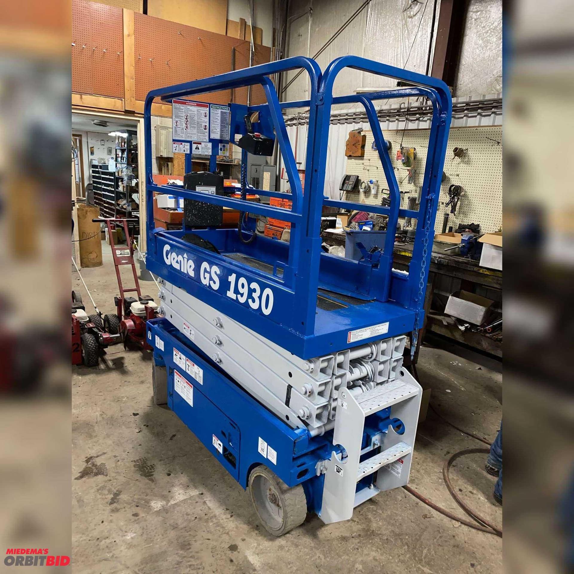 Tractor Zoom - Genie GS-1930