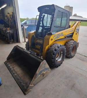 SOLD - 2019 Gehl R190 Lot No. 1809305 Construction with --- Hrs ...