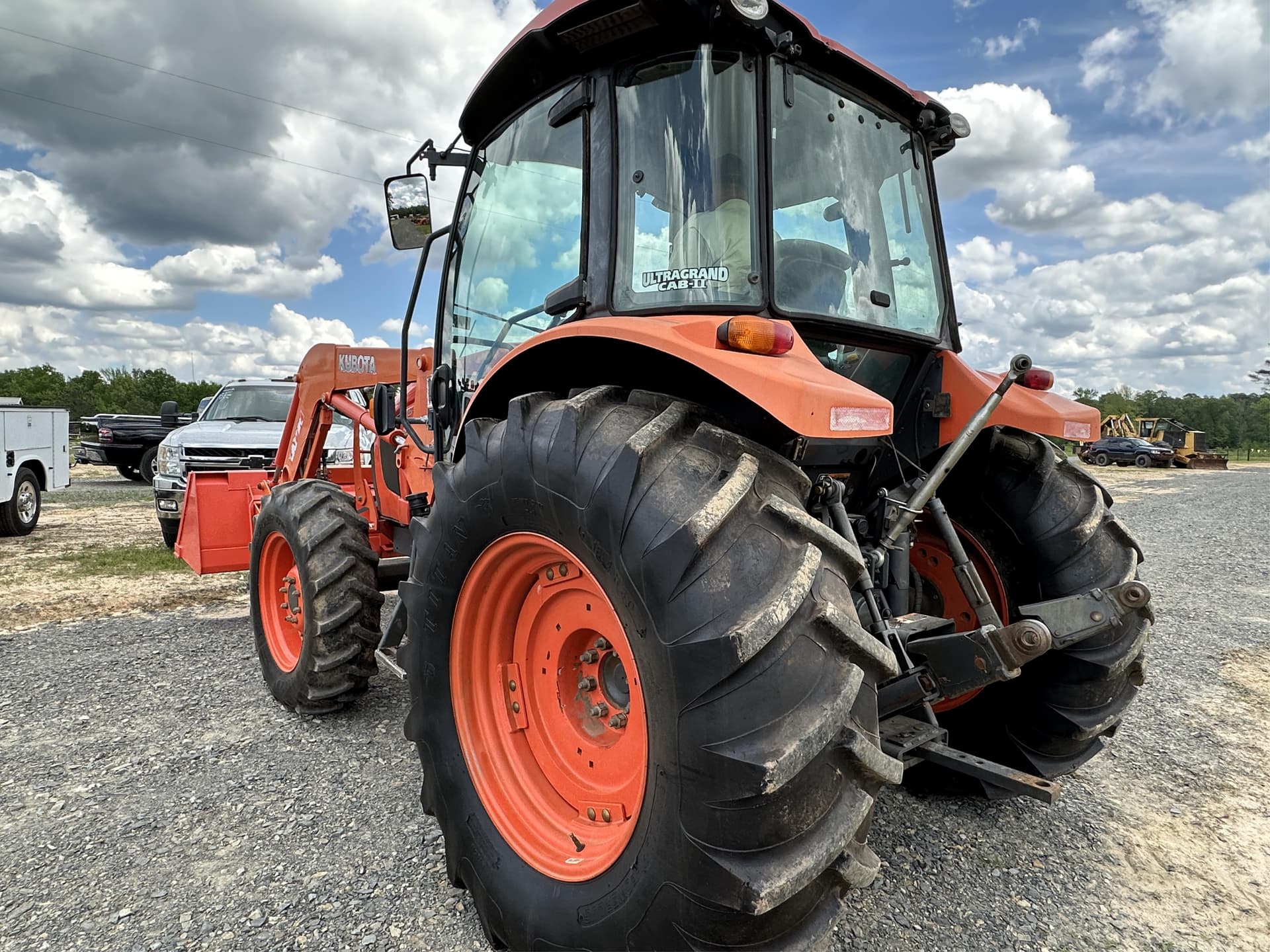 Kubota M5-091 Tractors 40 to 99 HP for Sale | Tractor Zoom