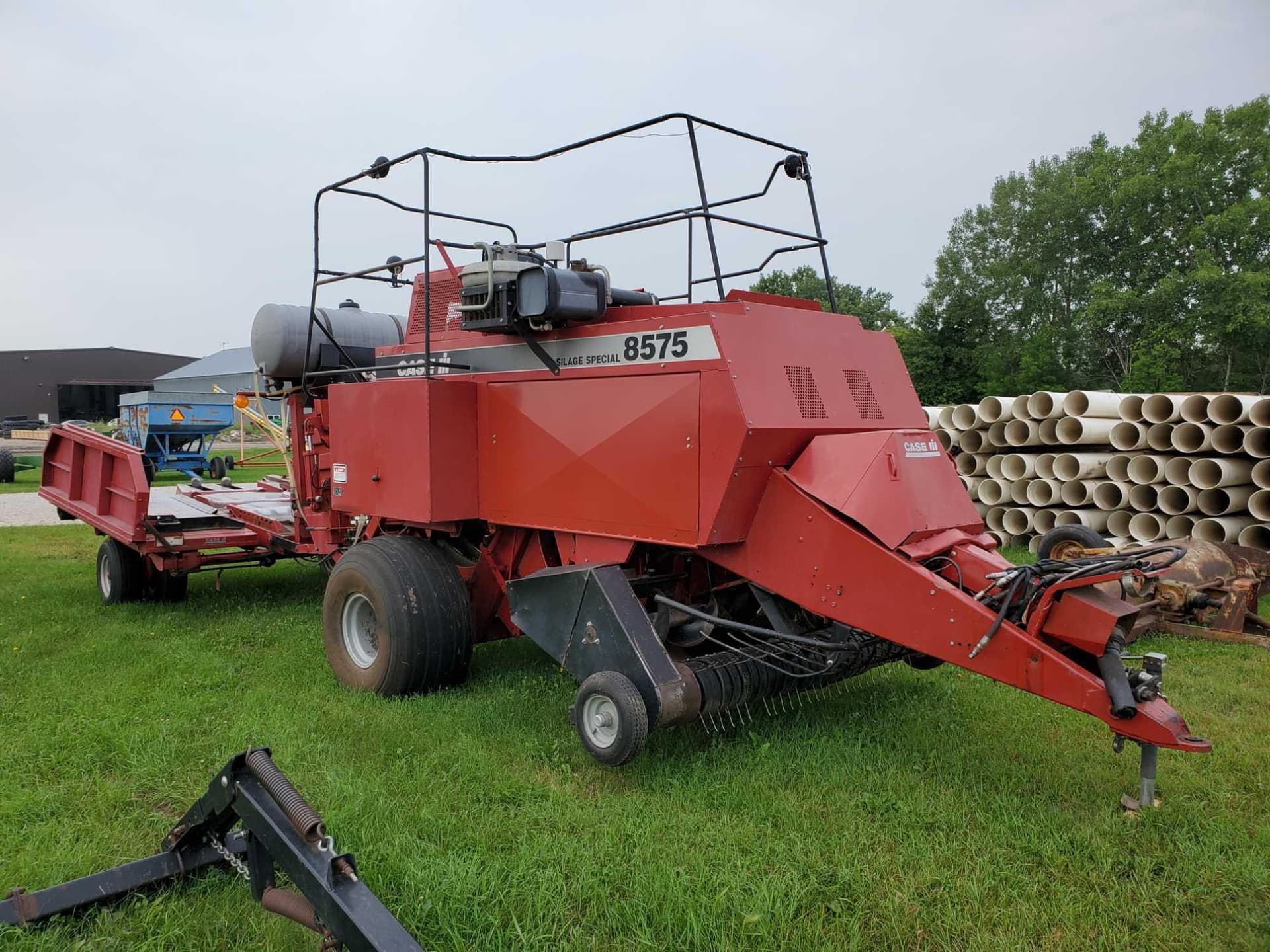 2001 Case IH 8575 Hay and Forage Balers - Square for Sale | Tractor Zoom