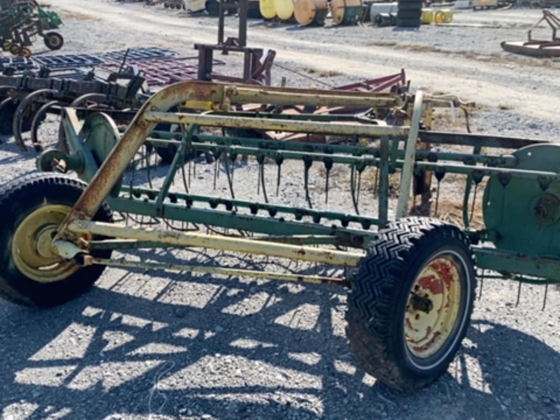 Tractor Zoom - John Deere 640