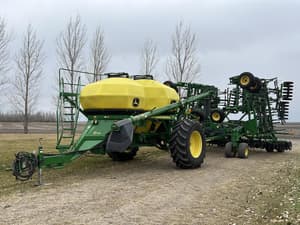 SOLD - John Deere 1820/1910 45' air seeder, TBT, full run blockage ...