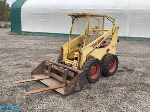 SOLD - Hydra-Mac 8 Lot No. 11723 Construction with 1,888 Hrs | Tractor Zoom