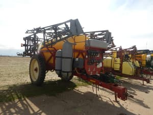 SOLD - "REDBALL 670 SPRAY RIG 1200 GAL TANK, 90 FT BOOMS, INDUCTOR TANK ...