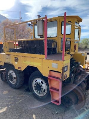 SOLD - Whiting 9TM Track Mobile Lot No. 1400 Construction | Tractor Zoom