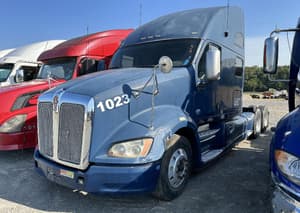 SOLD - 2012 Kenworth T700 Other Equipment with 832,259 mi | Tractor Zoom