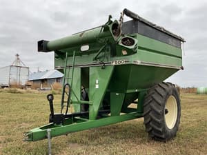 SOLD - A&L F500 Lot No. 7340 Harvesting with 500 Bu | Tractor Zoom