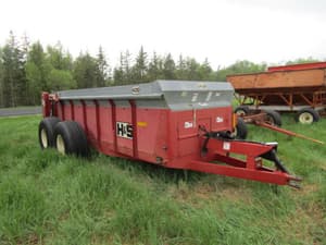 SOLD - 1901. Nice H&S Model 430 Tandem Axle Manure Spreader, Poly Floor ...