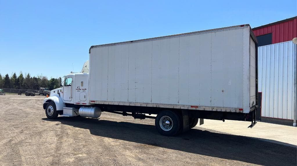 1999 Peterbilt 330 Other Equipment Trucks for Sale | Tractor Zoom