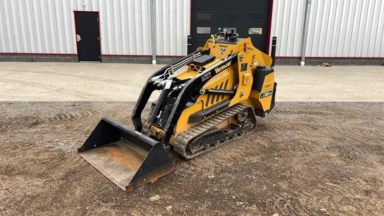 SOLD - 2021 Vermeer S925TX Construction Compact Track Loaders | Tractor ...