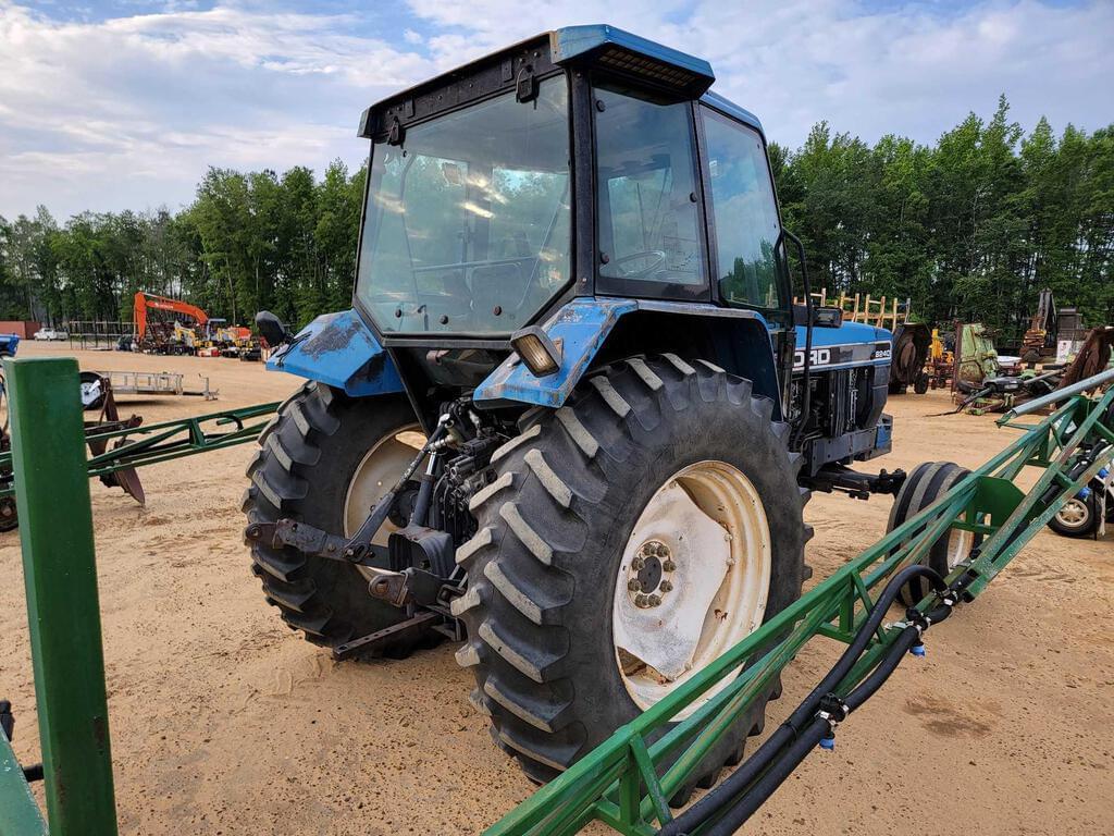 Ford 8240 Tractors 100 to 174 HP for Sale | Tractor Zoom