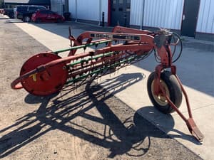 SOLD - "ABSOLUTE" Gehl 454 Rollabar Rake Hay and Forage | Tractor Zoom