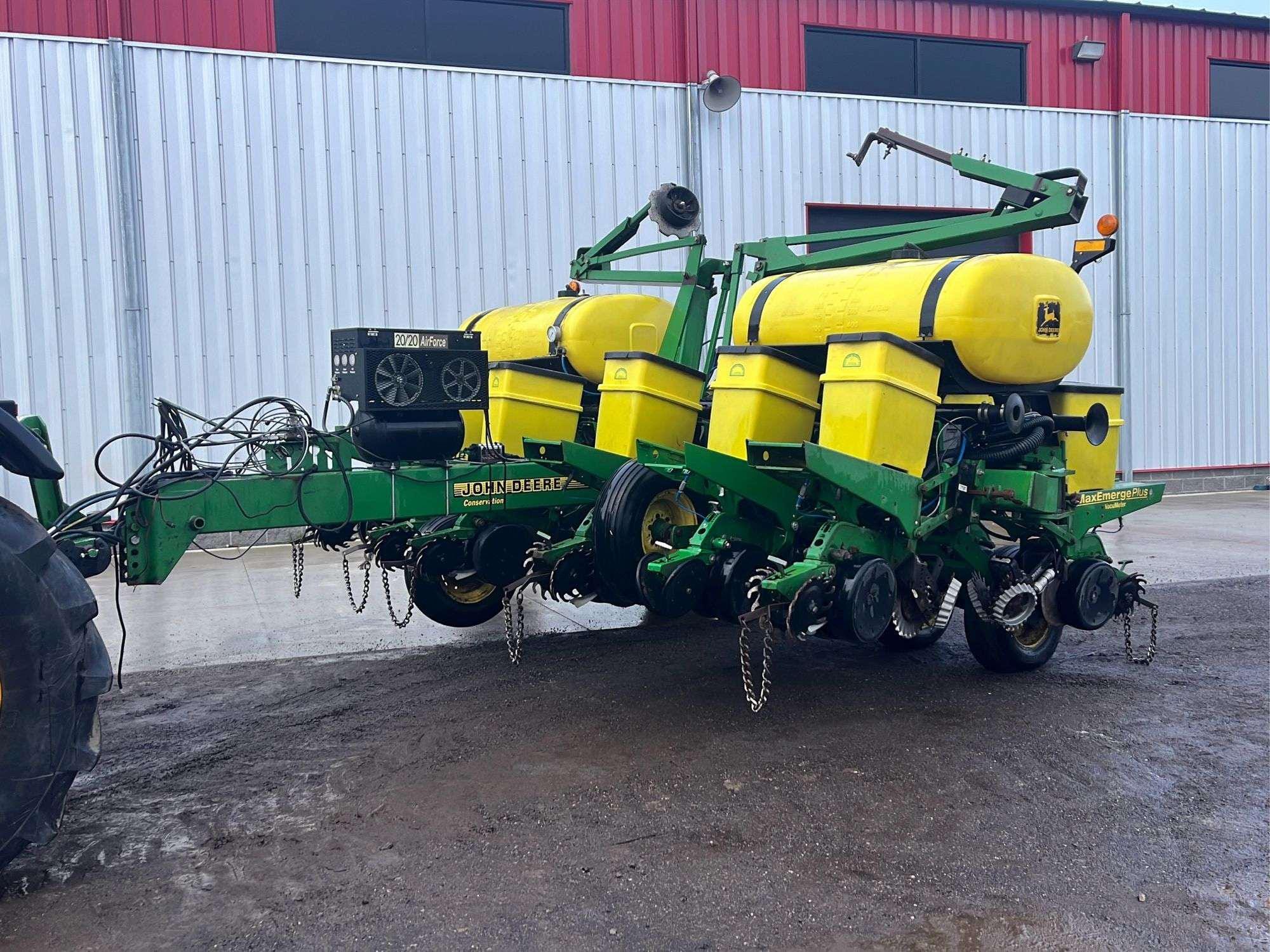 SOLD - 2020 John Deere 1760 Planting with --- Rows | Tractor Zoom