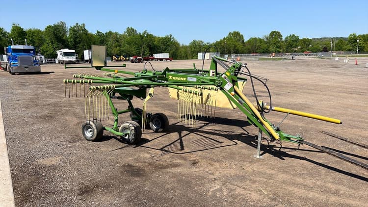 Krone 38T Hay and Forage Hay - Rakes/Tedders for Sale | Tractor Zoom