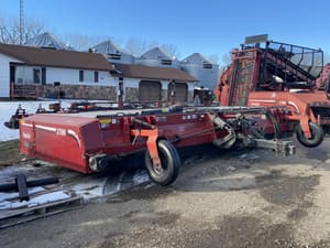SOLD - Amity 3700 Lot No. 15 Harvesting | Tractor Zoom