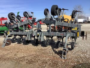 SOLD - Hiniker 1000 Lot No. 81248 Tillage | Tractor Zoom