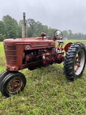 SOLD - 1952 Farmall Super MD Lot No. 41 Tractors with 52 HP | Tractor Zoom