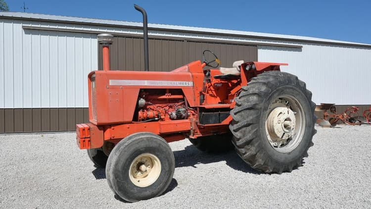 SOLD - 1969 Allis Chalmers 220 Tractors 100 to 174 HP | Tractor Zoom