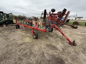 SOLD - AGCO 3986 Lot No. 9569 Hay and Forage | Tractor Zoom