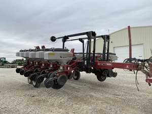 SOLD - AgcoWhite 8180 Stock No. 470923 Planting with 12 Rows | Tractor Zoom