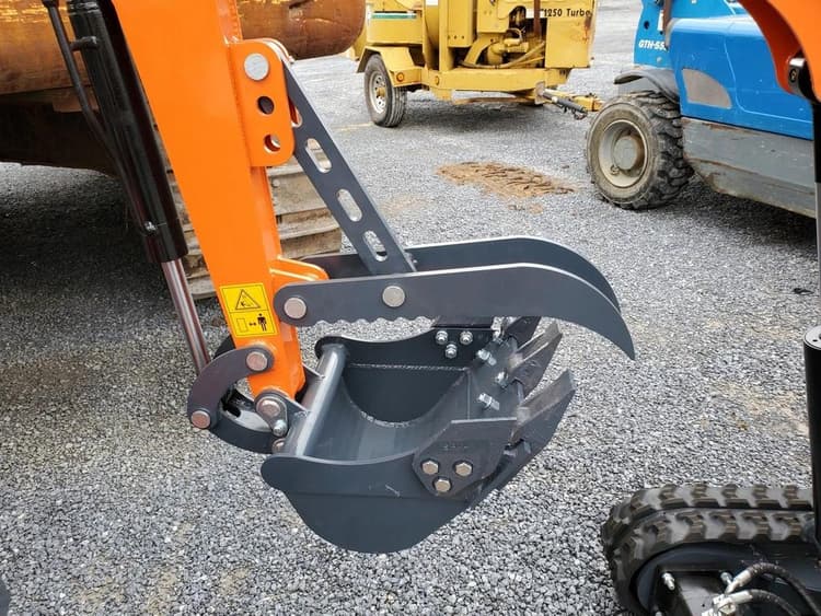 AGT Industrial L12 Construction Compact Excavators for Sale | Tractor Zoom