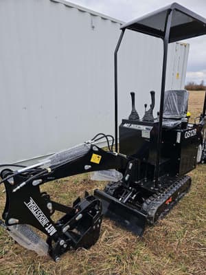 SOLD - 2023 AGT Industrial QS12R Lot No. 16483 Construction with ...